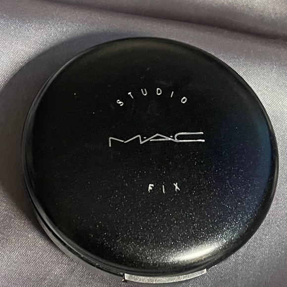 MAC Cosmetics | Makeup | Mac Studio Fix Powder Plus Foundation | Poshmark